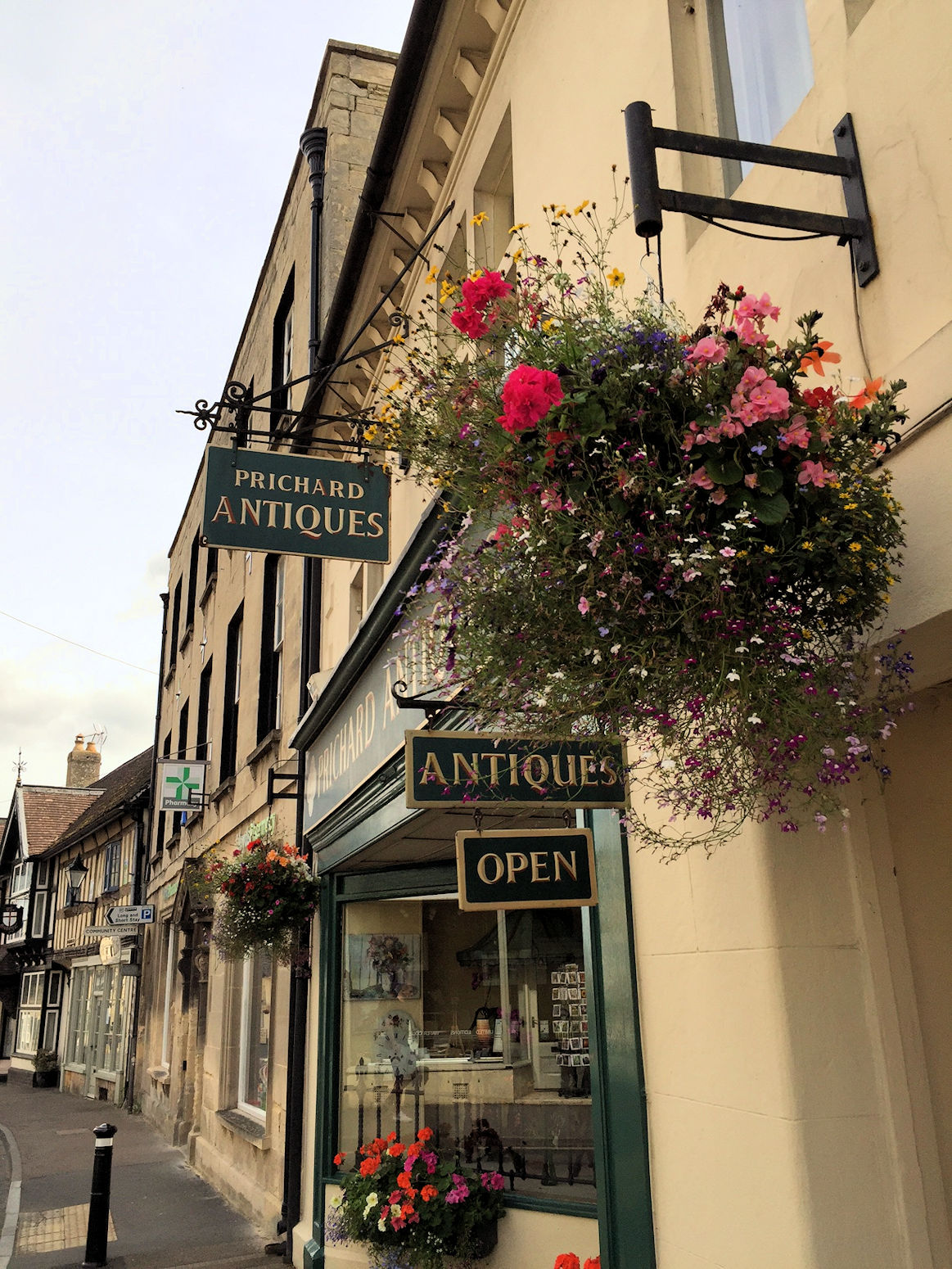 A Wonderful Summer Trip to Winchcombe – Cotswolds Concierge