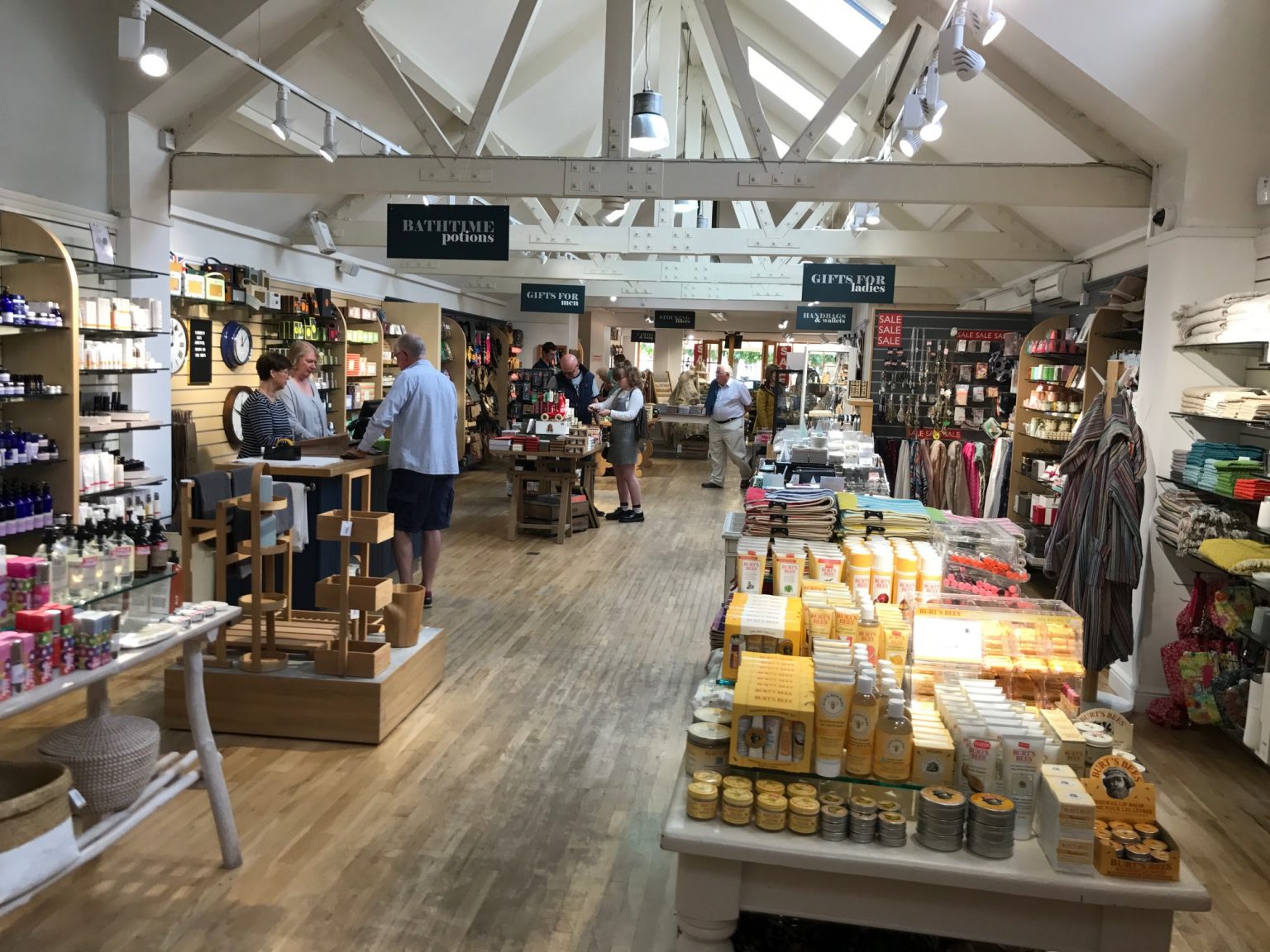 Cotswold Trading – Cotswolds Concierge