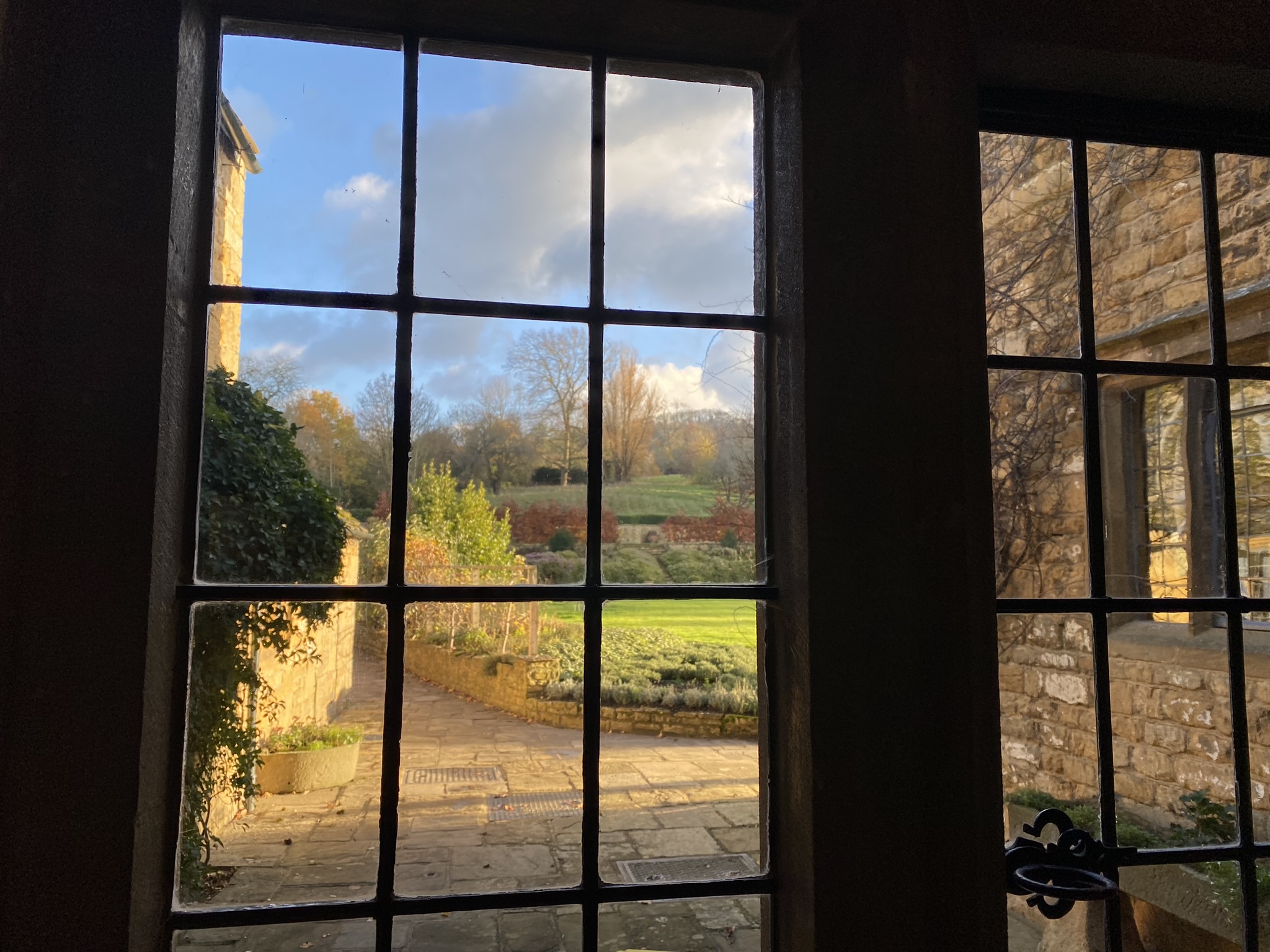 A Festive Afternoon Tea at Buckland Manor ∙ A Tale of Two Teas ...