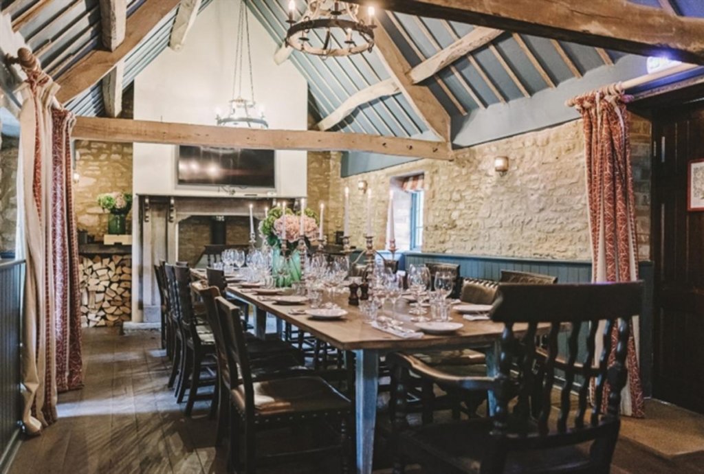 The Swan ∙ Ascott under Wychwood – Cotswolds Concierge